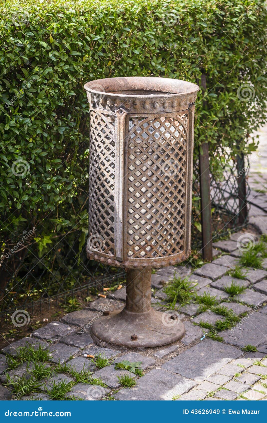 Trash bin stock image. Image of recycling, recycle, disposal - 43626949