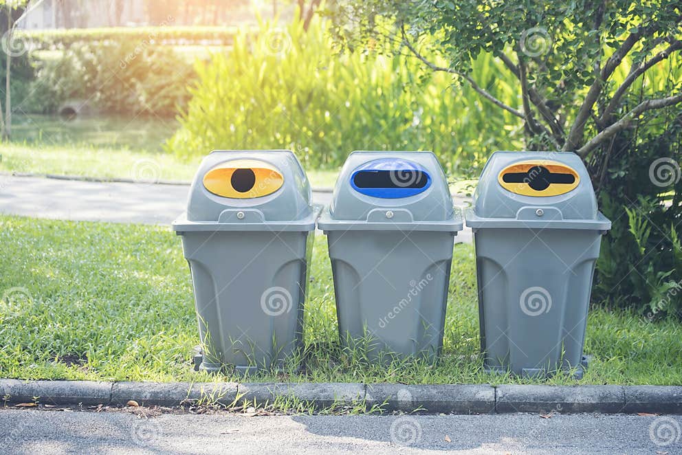 Trash Cans for Sorting Garbage Recycle Bin Waste Plastic Container ...