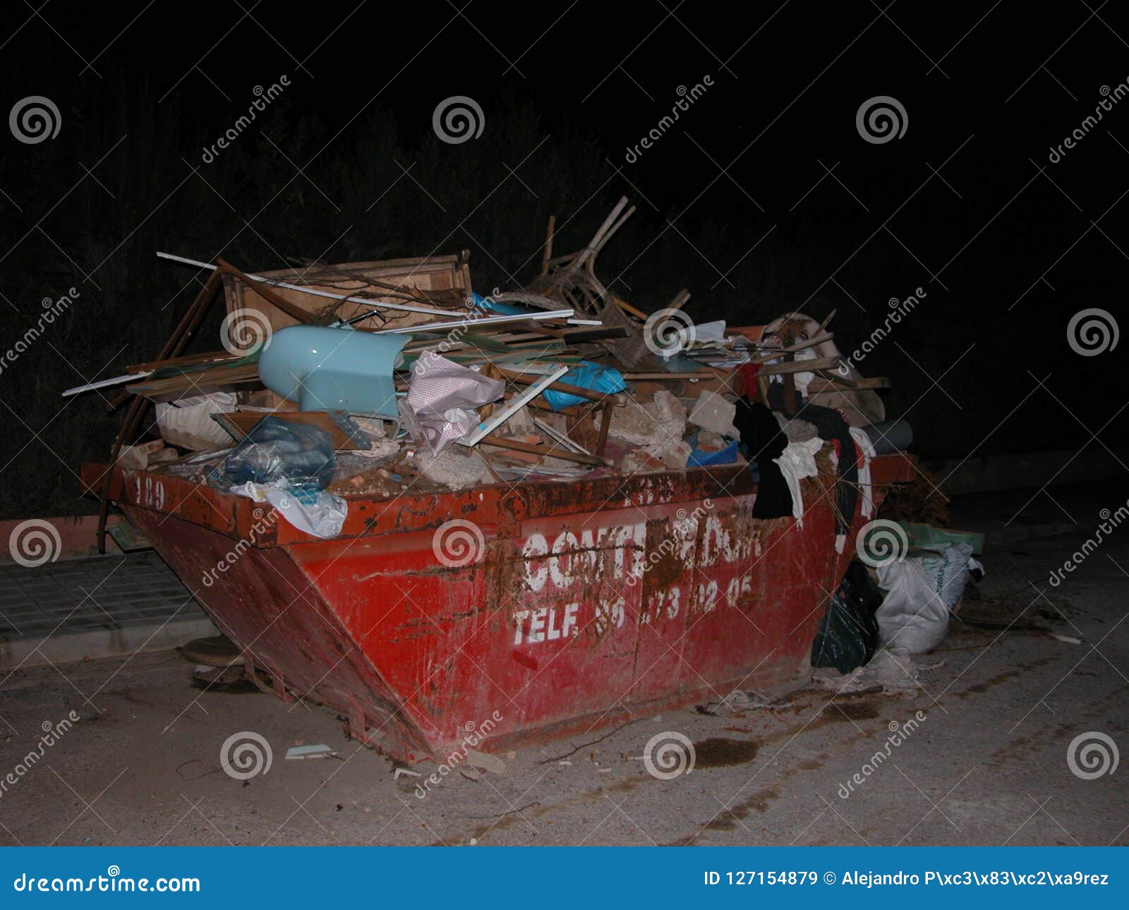 Trash container sad stock image. Image of trashn, rust - 127154879