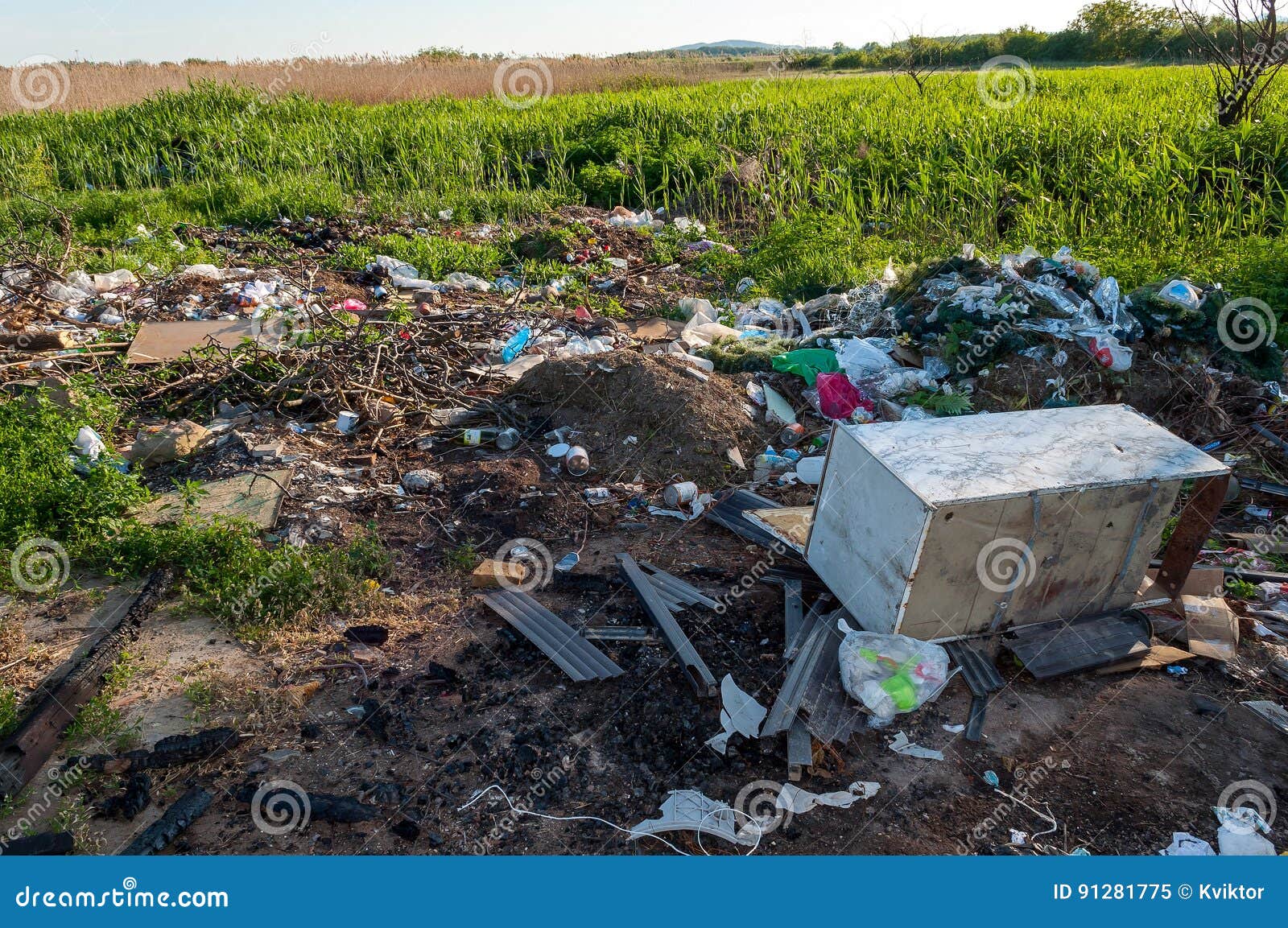Trash Polluting Environment Stock Image - Image of bottle, paper: 91281775