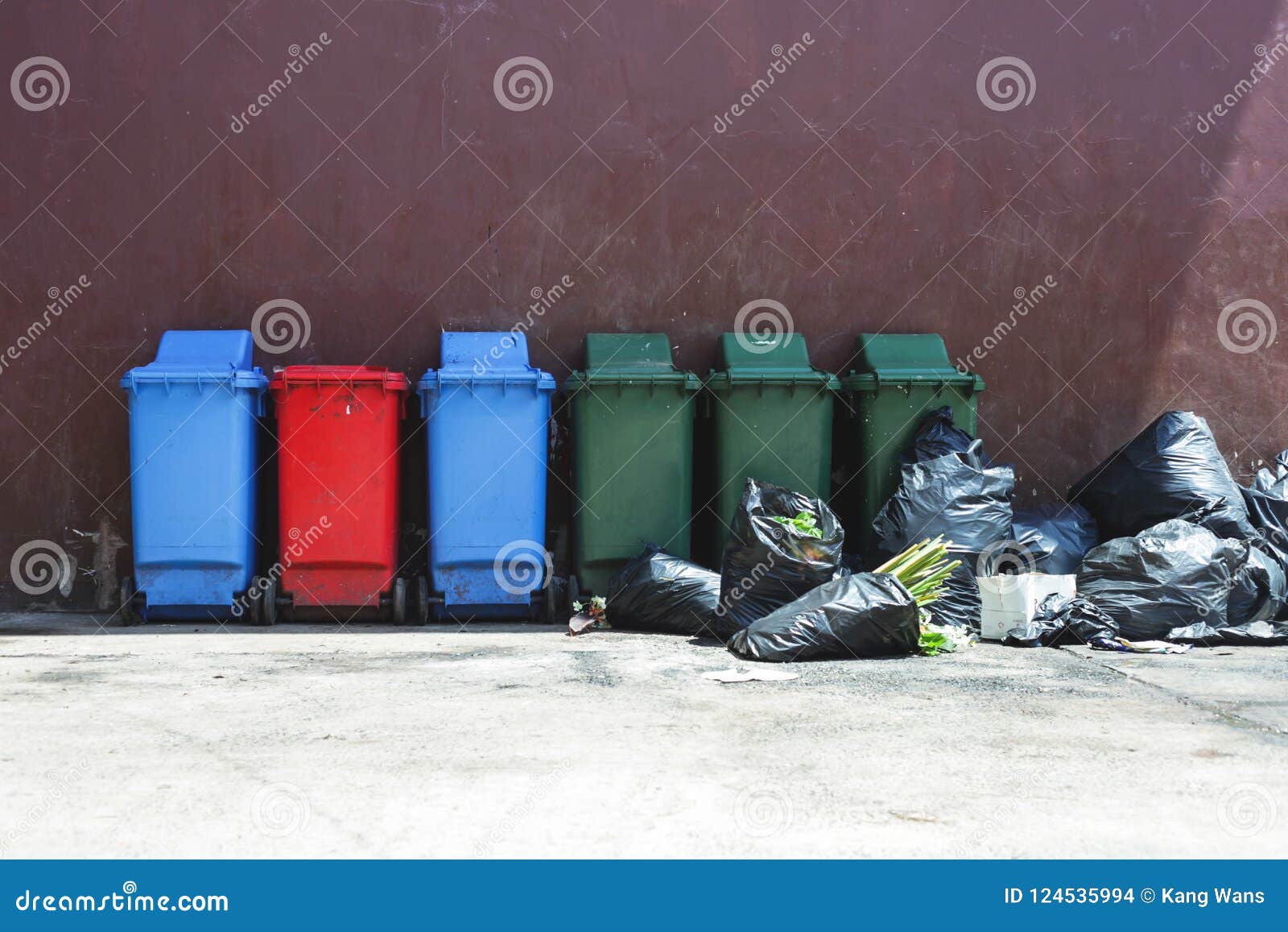 Trash and Trash Bin are Overflowing. Editorial Stock Image - Image of ... Trash and Trash Bin are Overflowing. Editorial Stock Image - Image of ...