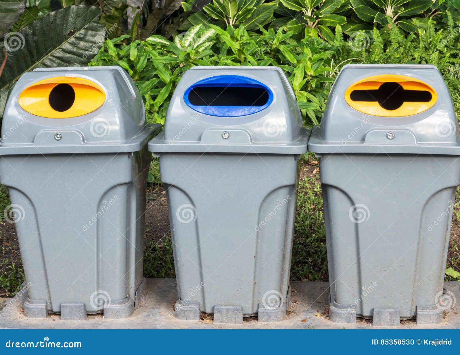 Trashcan in park stock photo. Image of rubbish, recycling - 85358530