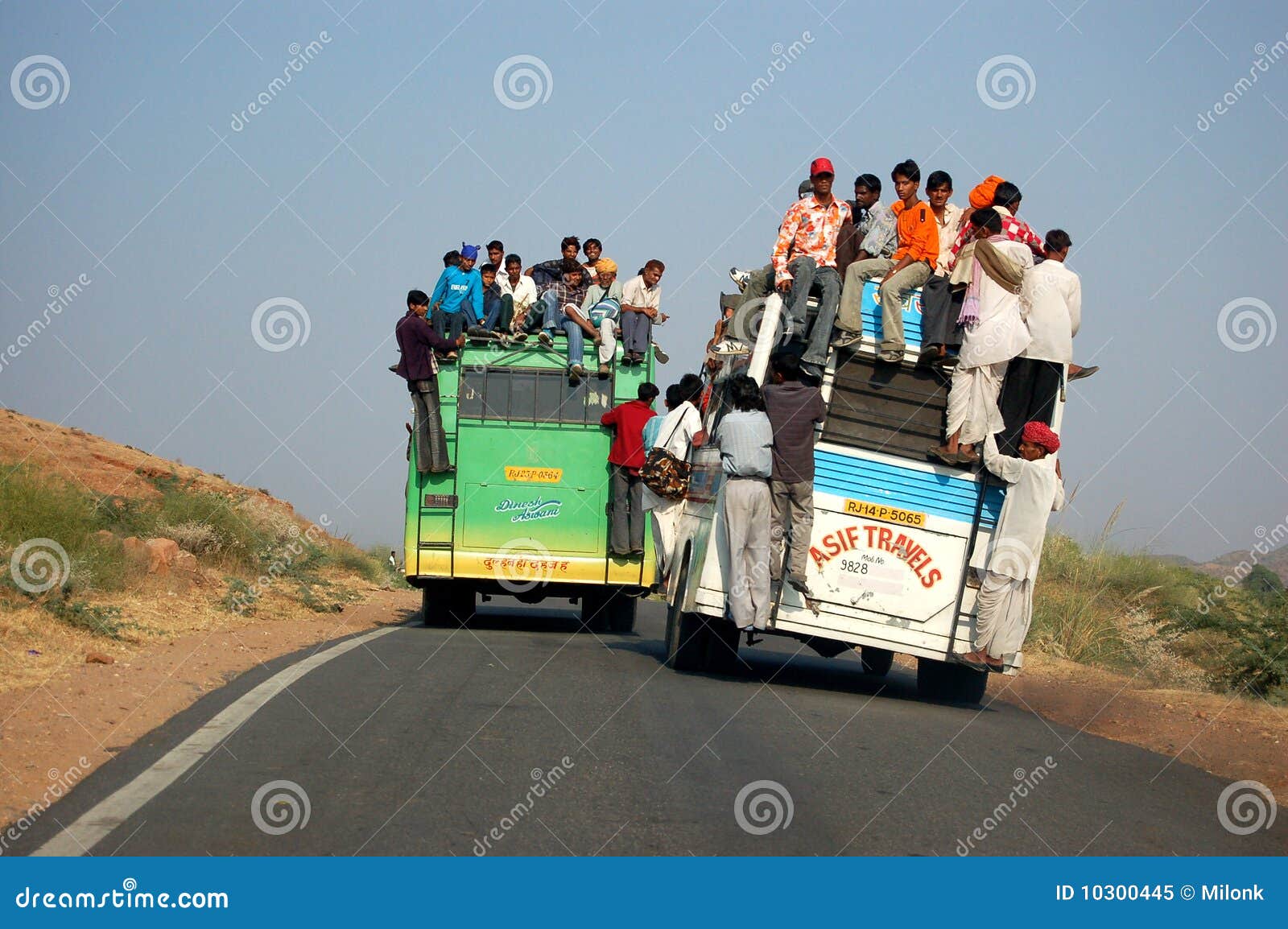 Trasporto di bus in India immagine editoriale. Immagine di festival ...
