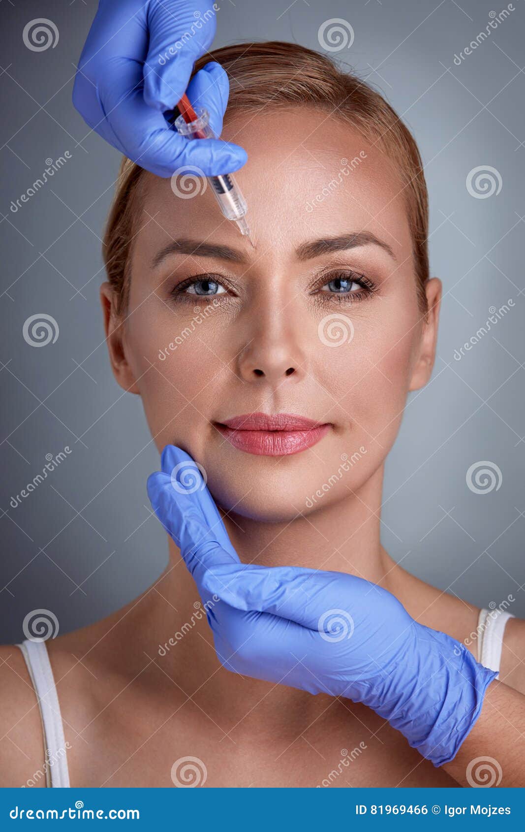 Tratamiento De La Cara Del Botox Foto de archivo - Imagen de cuidado ...