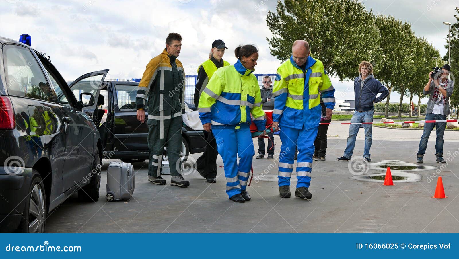 Trauma Team stock image. Image of cordon, caring, medical - 16066025