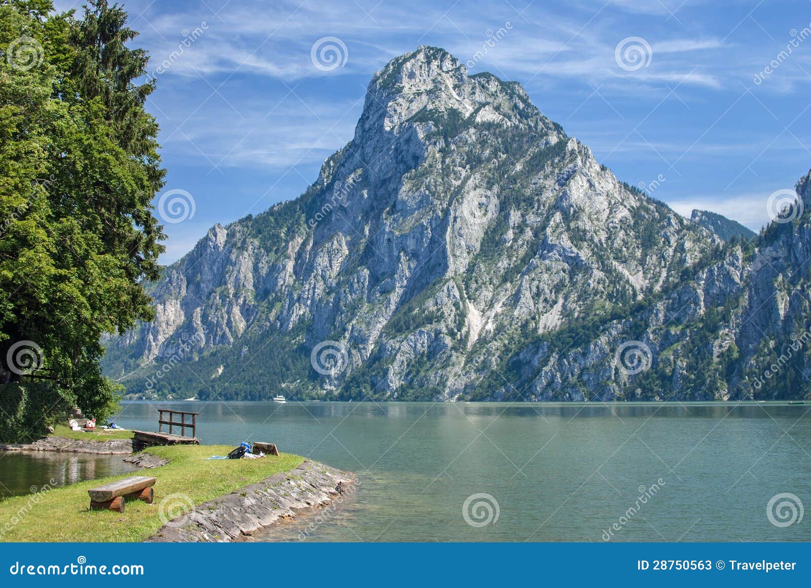 Lake Traunsee With Village Traunkirchen, Upper Austria - Salzkammergut ...