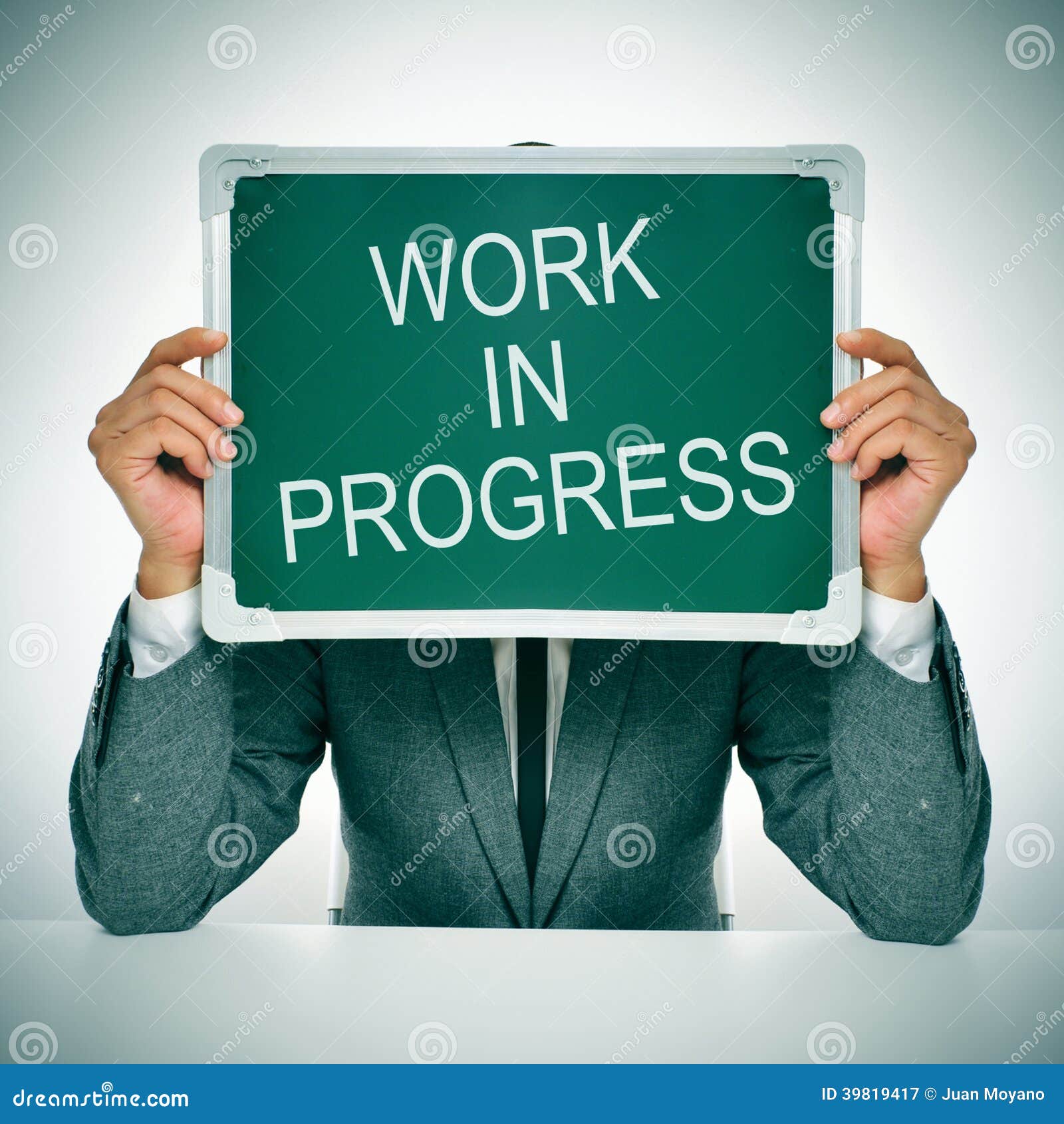 Travail en cours image stock. Image du banquier, compagnie - 39819417