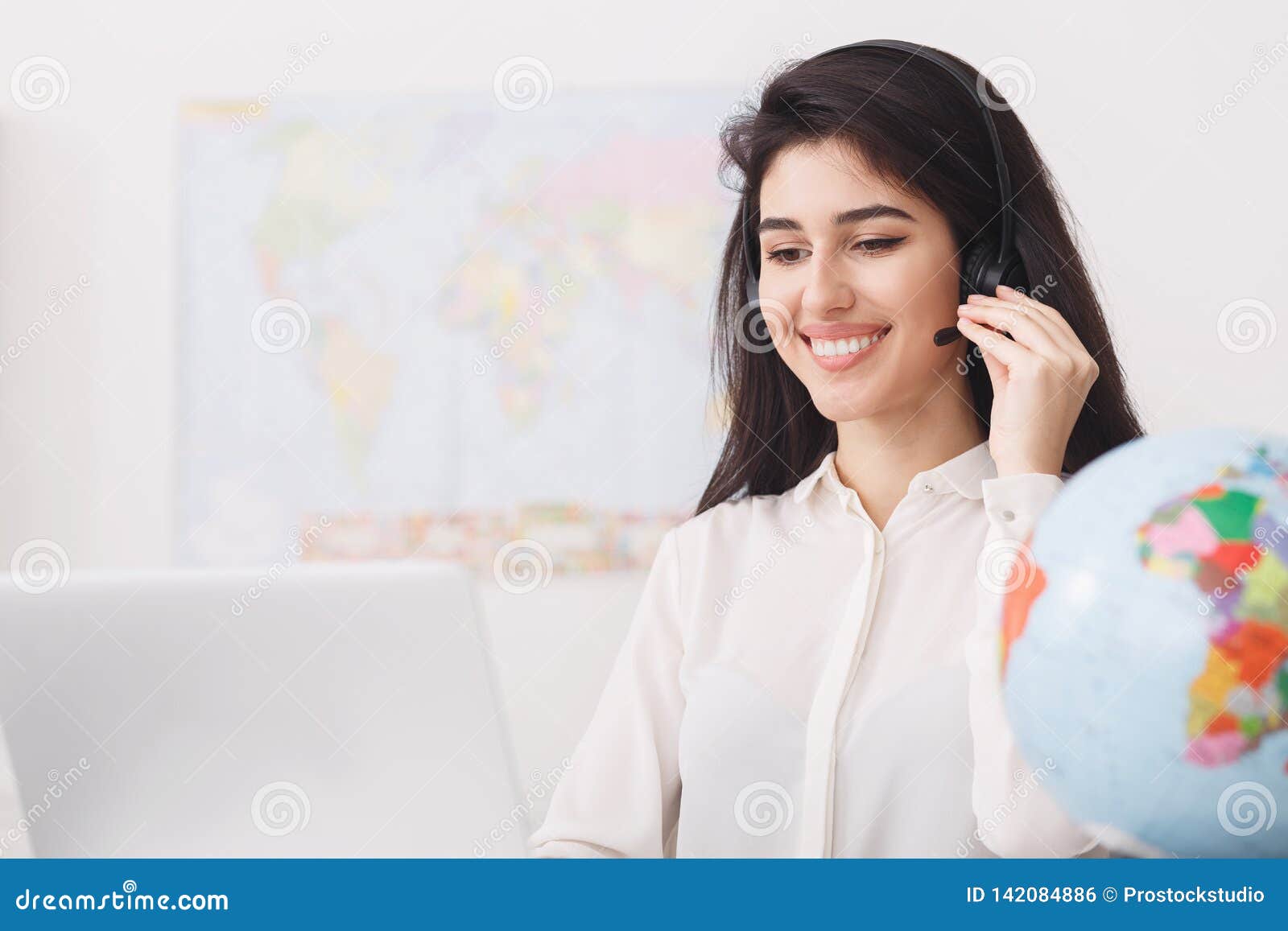 Travel Agent Speaking To Customer in the Office Stock Photo - Image of ...