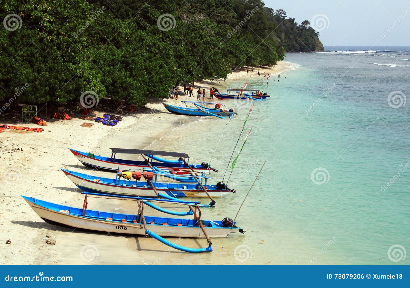 Travel in Beach,west Jawa editorial photo. Image of skies - 73079206