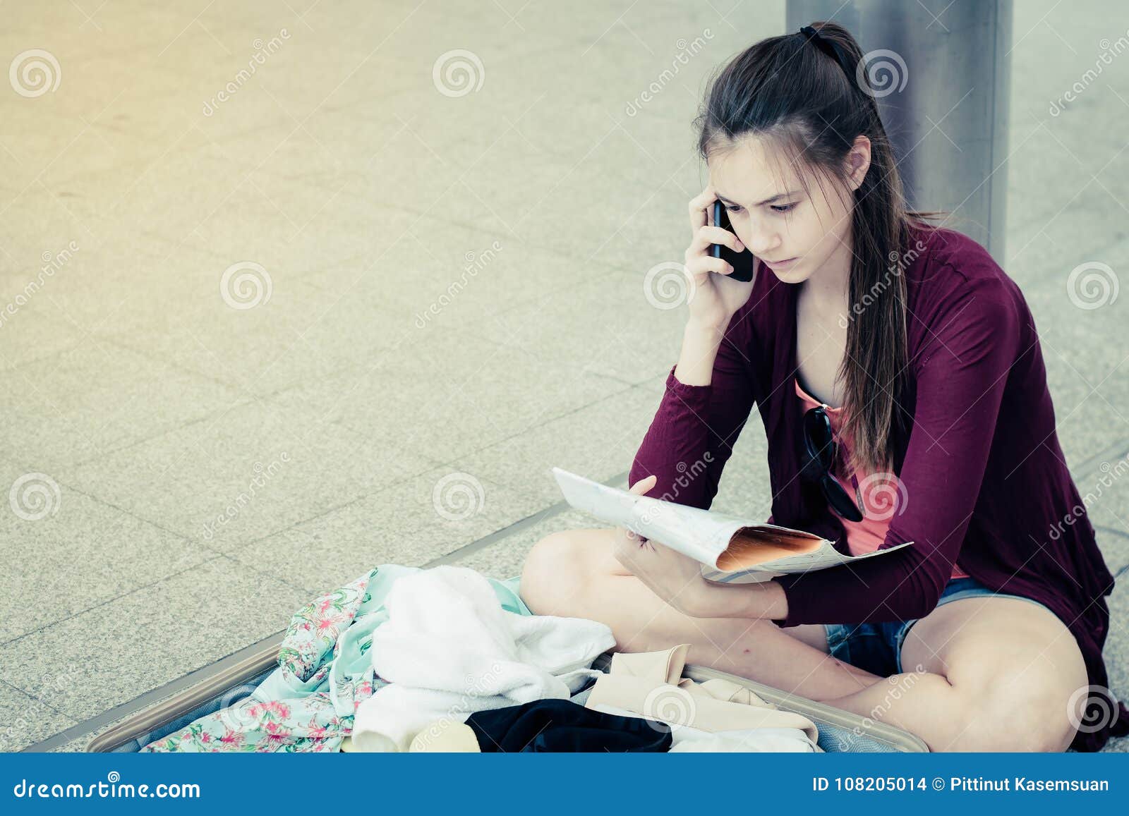 Travel Problem Concept : Traveler Stress Tourist Problem Stock Photo ...