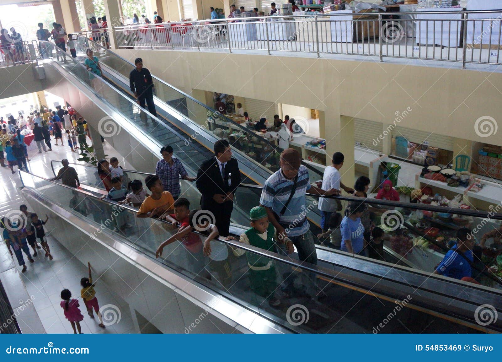 Travelator imagen de archivo editorial. Imagen de abierto - 54853469