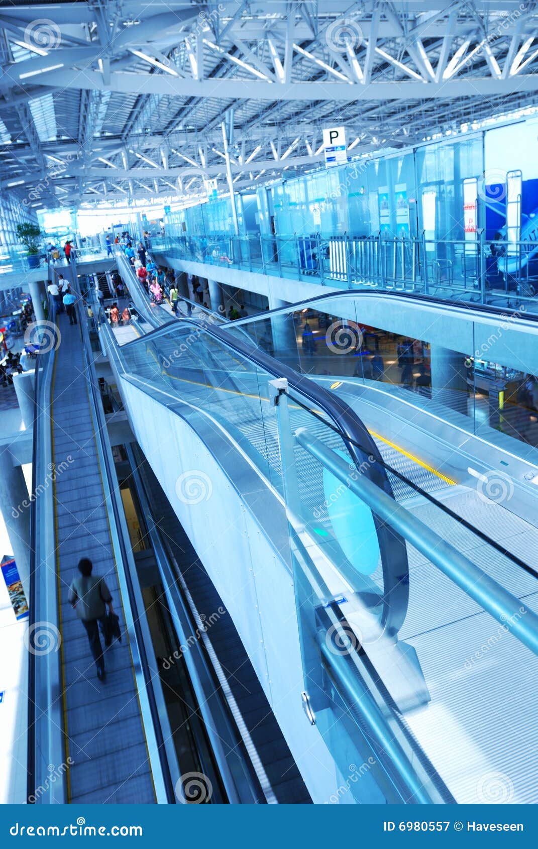 Travelator in airport stock image. Image of elevated, airport - 6980557