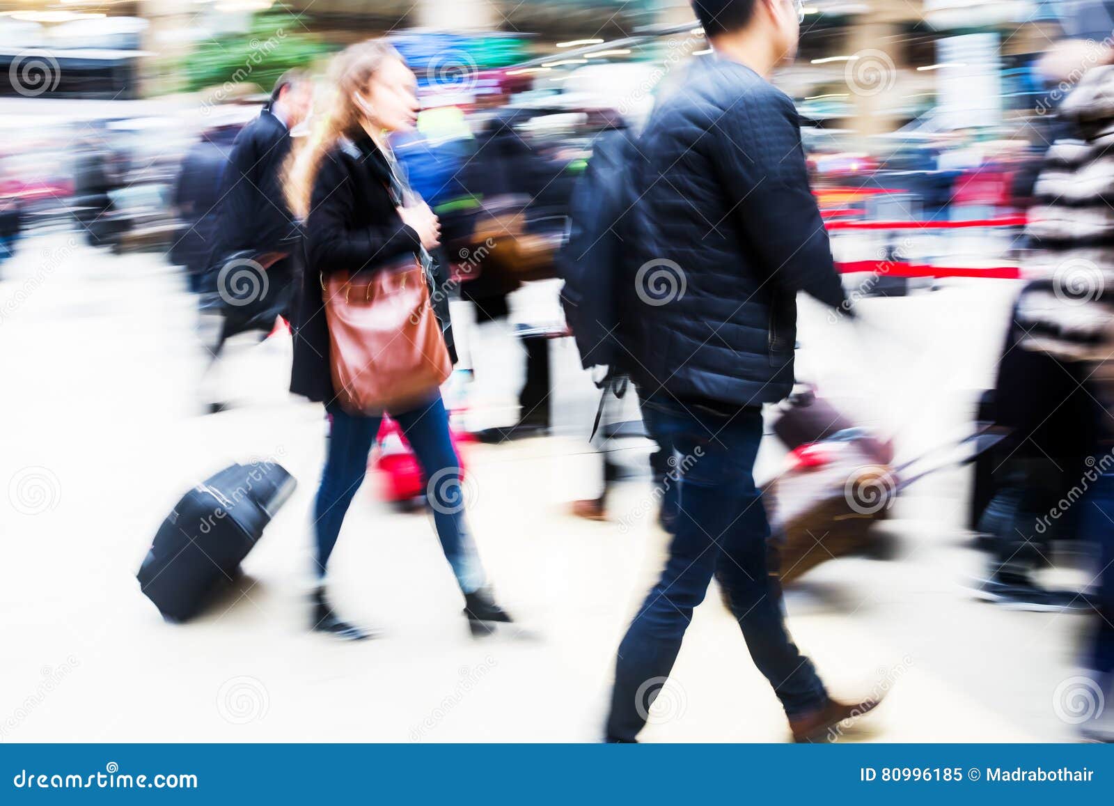 Traveling People at the Railway Station Editorial Image - Image of ...