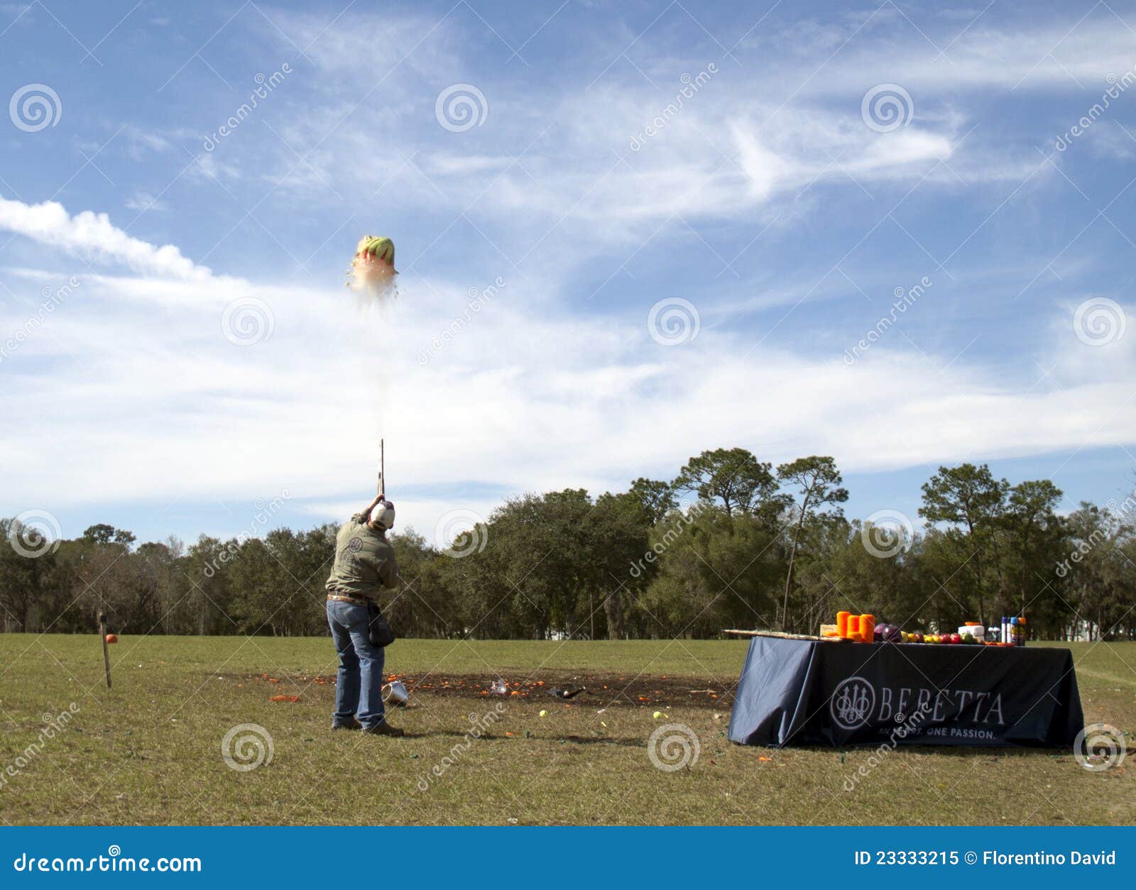 Travis Mears Destroying a Watermelon Editorial Image - Image of ...