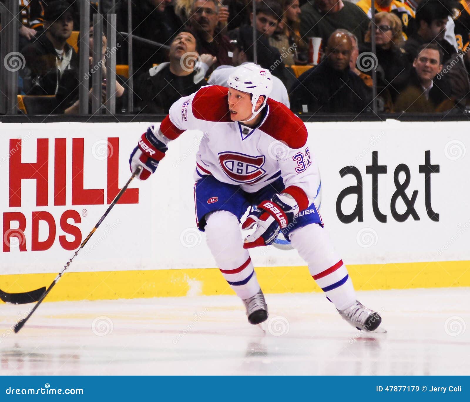 Travis Moen Montreal Canadiens Editorial Stock Image - Image of player ...