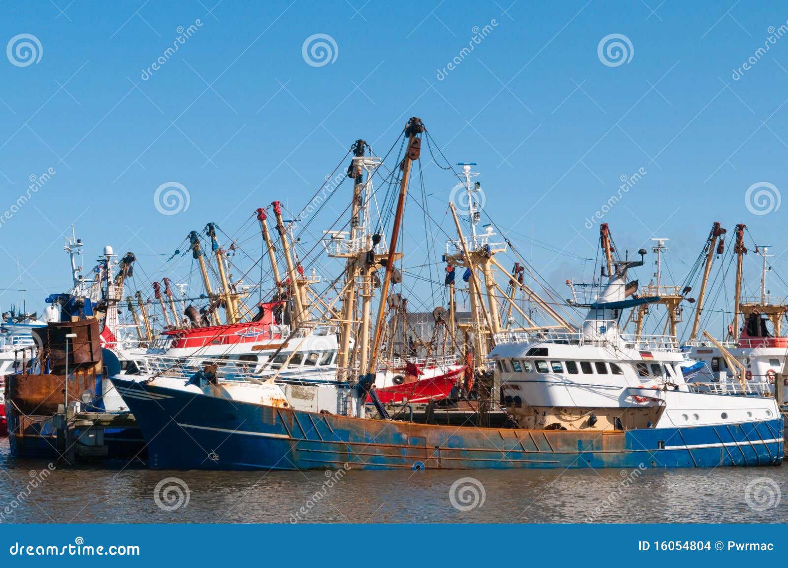 Trawler stock photo. Image of loading, outdoor, transport - 16054804