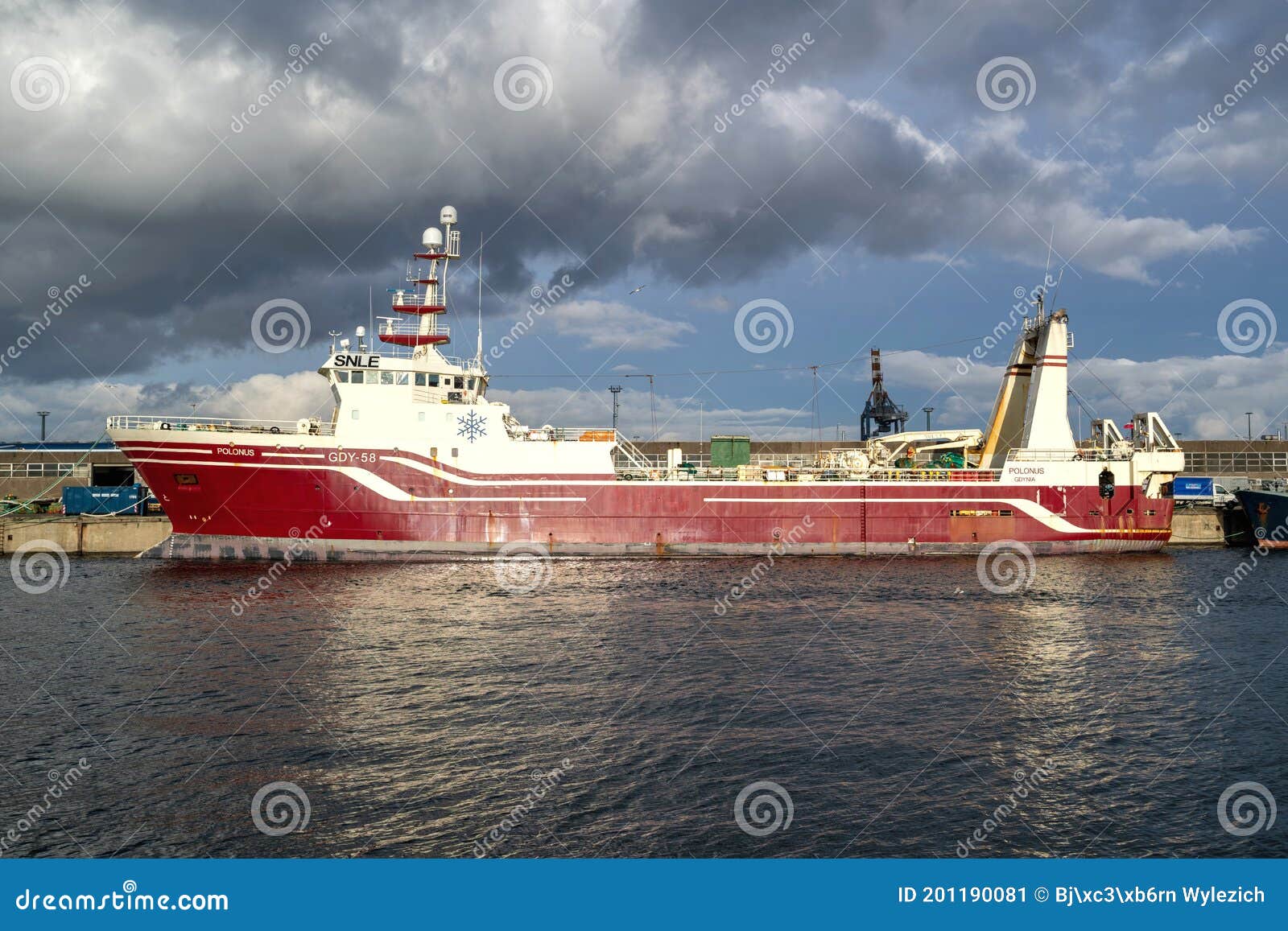 POLONUS editorial photo. Image of mooring, loading, fish - 201190081