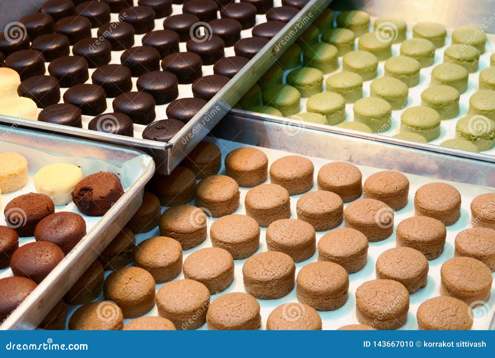 Tray with Fresh Cakes Macaroon at Bakery Shop Stock Photo - Image of ...