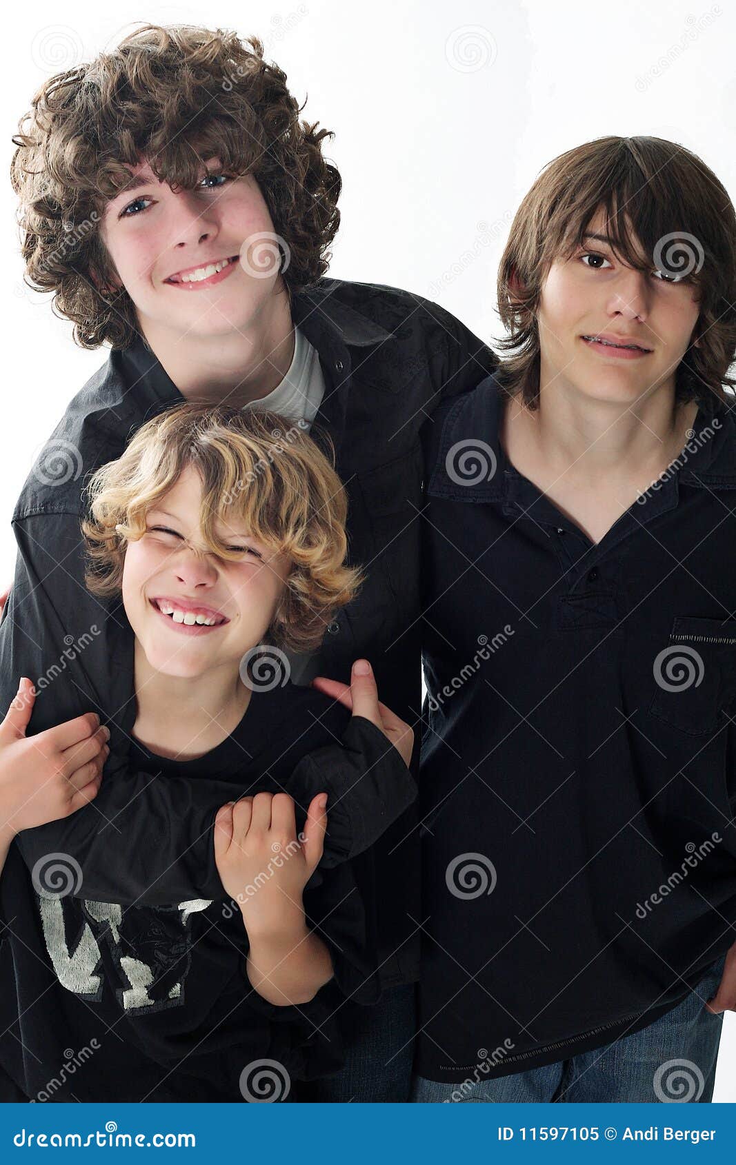 Tre fratelli immagine stock. Immagine di quindici, bambini - 11597105