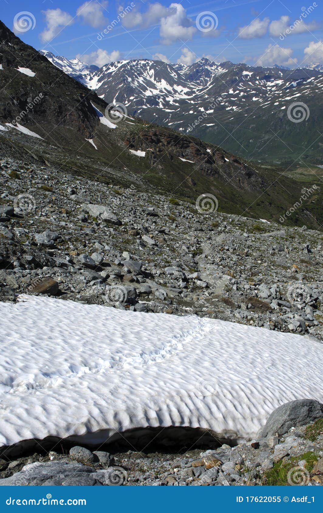 Treacherous Snowfield in the Mountains Stock Image - Image of ...