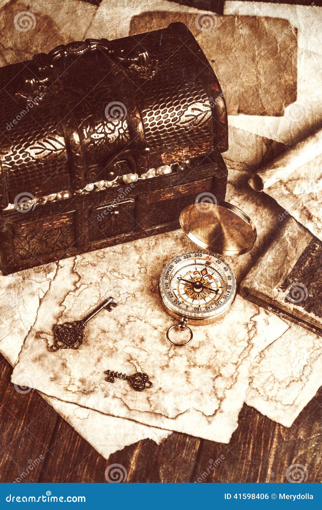 Treasure chest stock photo. Image of buried, paper, jewelry - 41598406