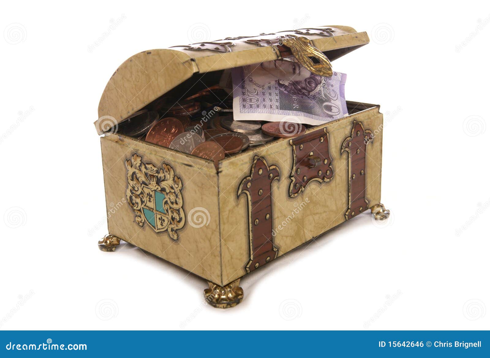 Treasure Chest With Money Royalty Free Stock Image - Image: 15642646