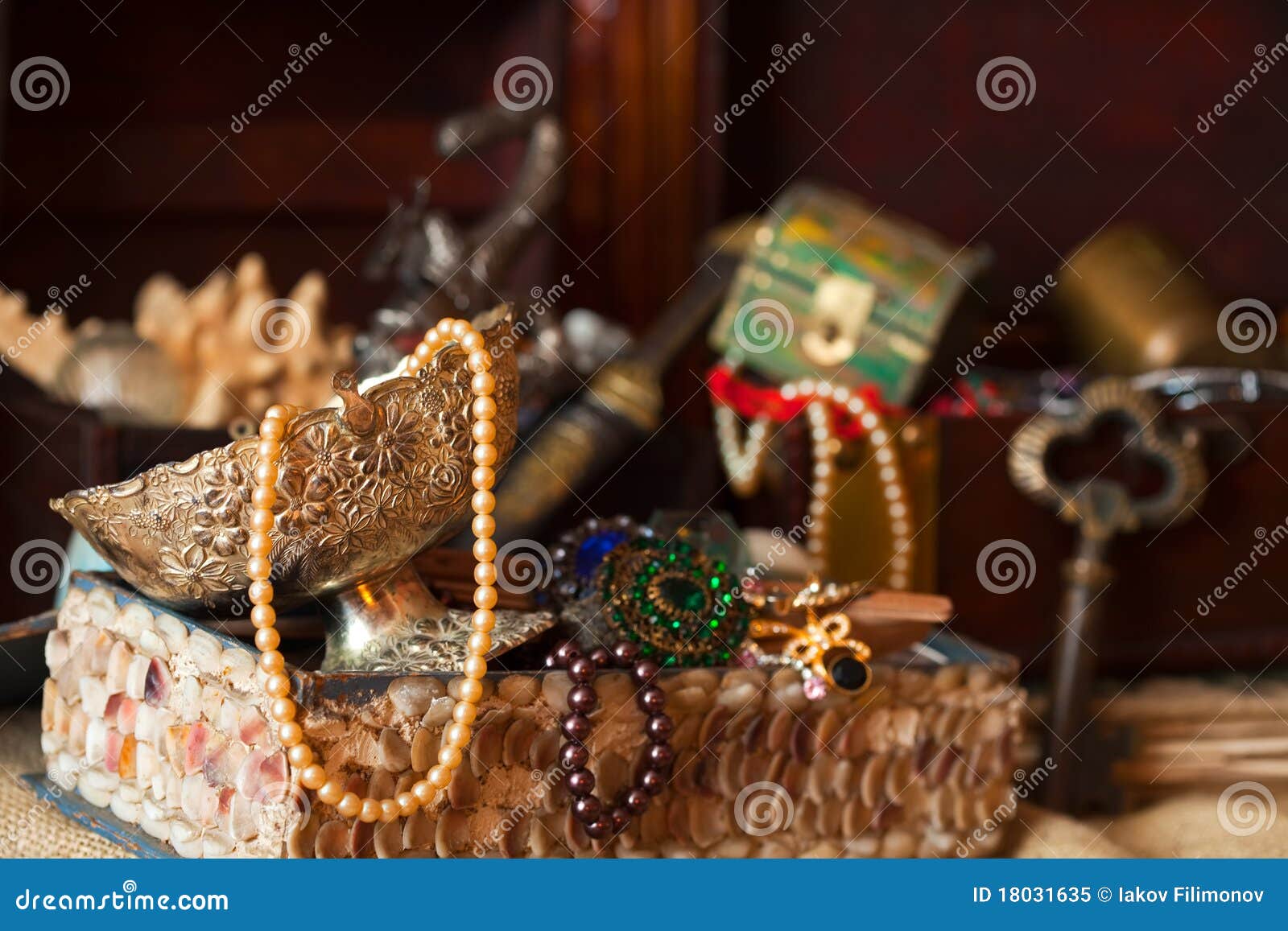 Treasure Chests with Jewellery Stock Image - Image of pendant, necklace ...