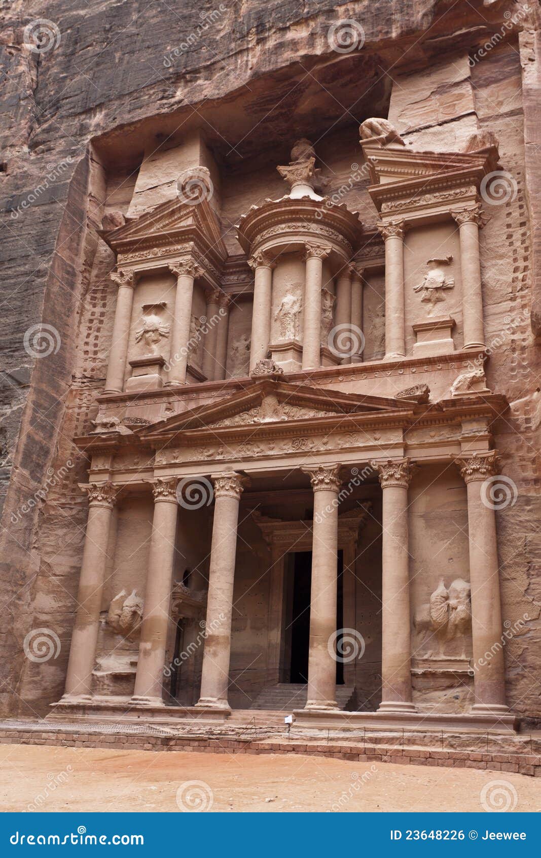 The Treasury in Petra - Jordan Stock Photo - Image of decorated ...