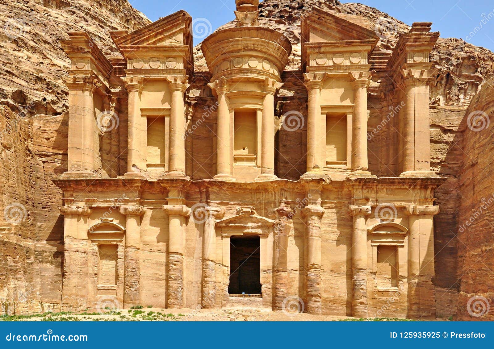 Treasury in Petra, Jordan editorial image. Image of asia - 125935925 Treasury in Petra, Jordan editorial image. Image of asia - 125935925