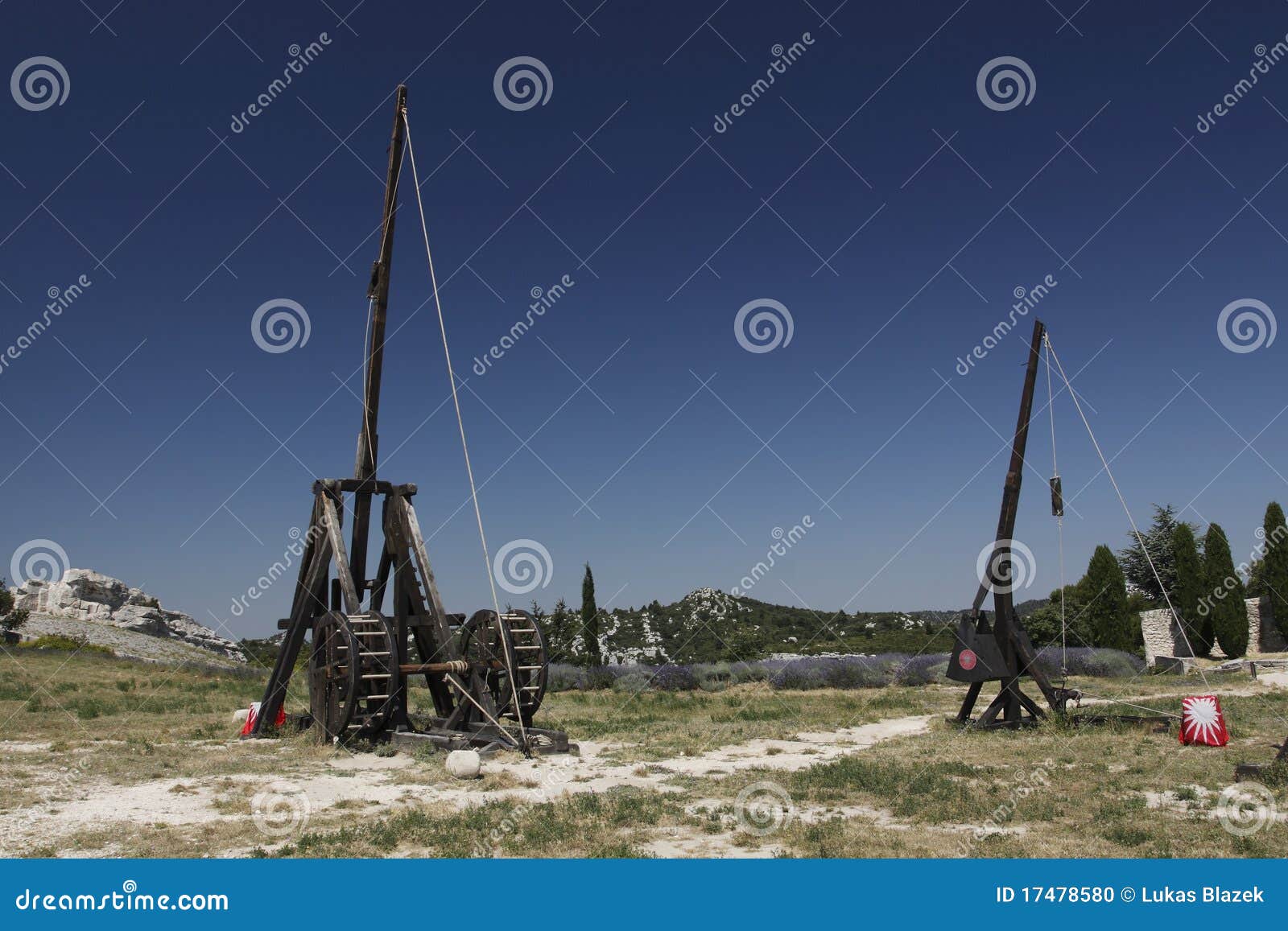 Trebuchets In Les Baux De Provence Stock Photo - Image of tool ...