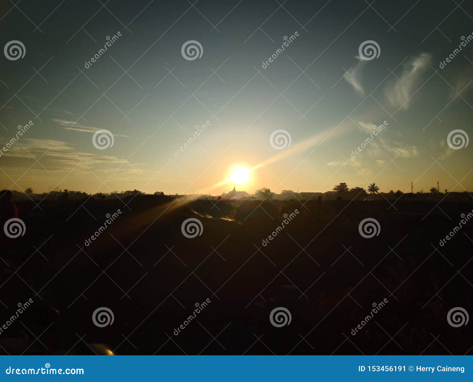 The Tree and the Sky Blue with the Sun Will Rise Stock Image - Image of ...