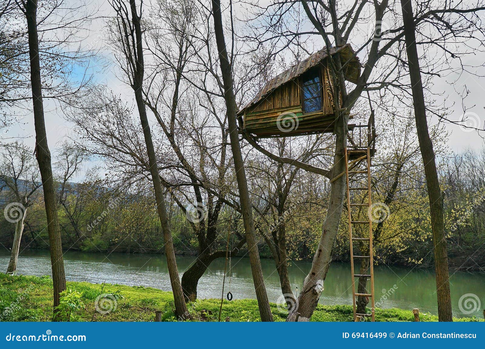 Treehouse stock image. Image of home, garden, park, playground - 69416499