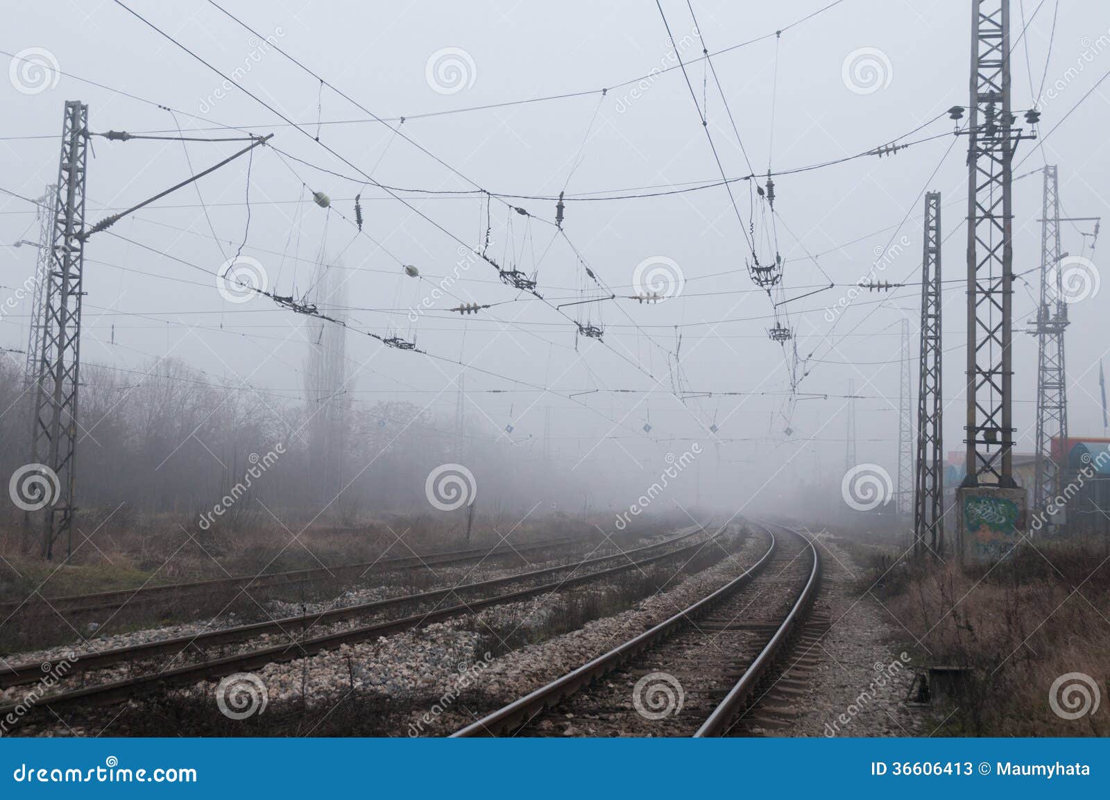 Treinsporen stock afbeelding. Image of begin, aansluting - 36606413