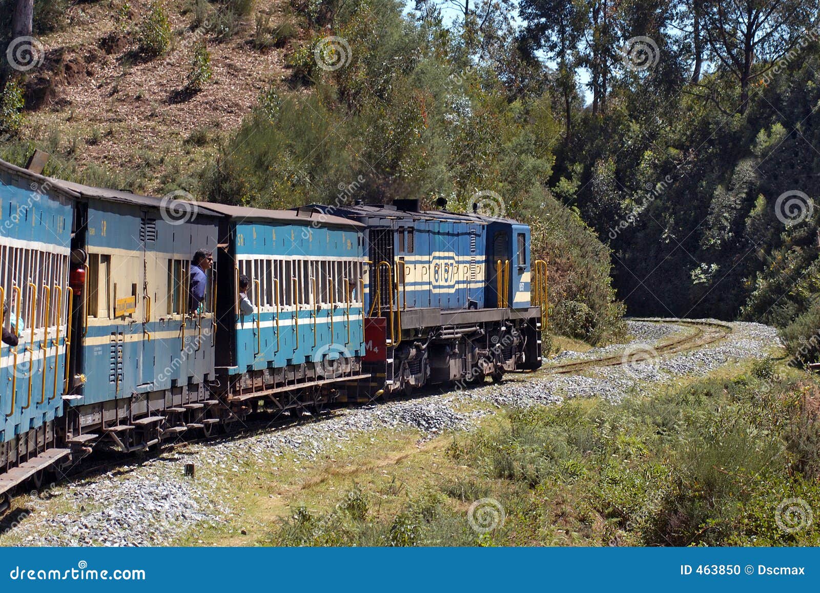 Trem expresso de Nilgiri foto de stock. Imagem de nave - 463850