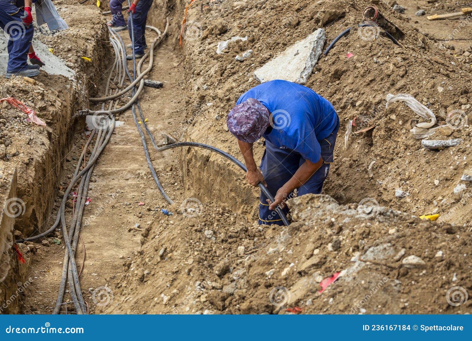 Outdoor Pulling Cabling Stock Photos - Free & Royalty-Free Stock Photos ...