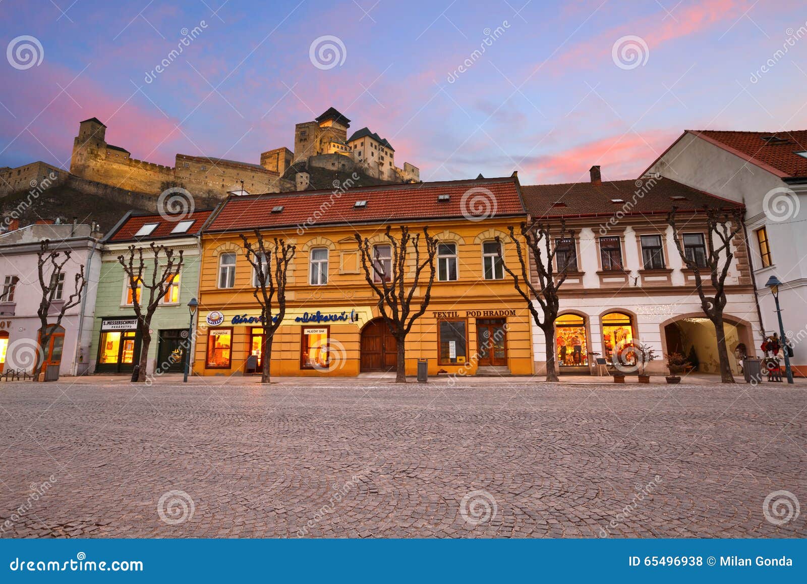 Trencin editorial stock photo. Image of castle, city - 65496938