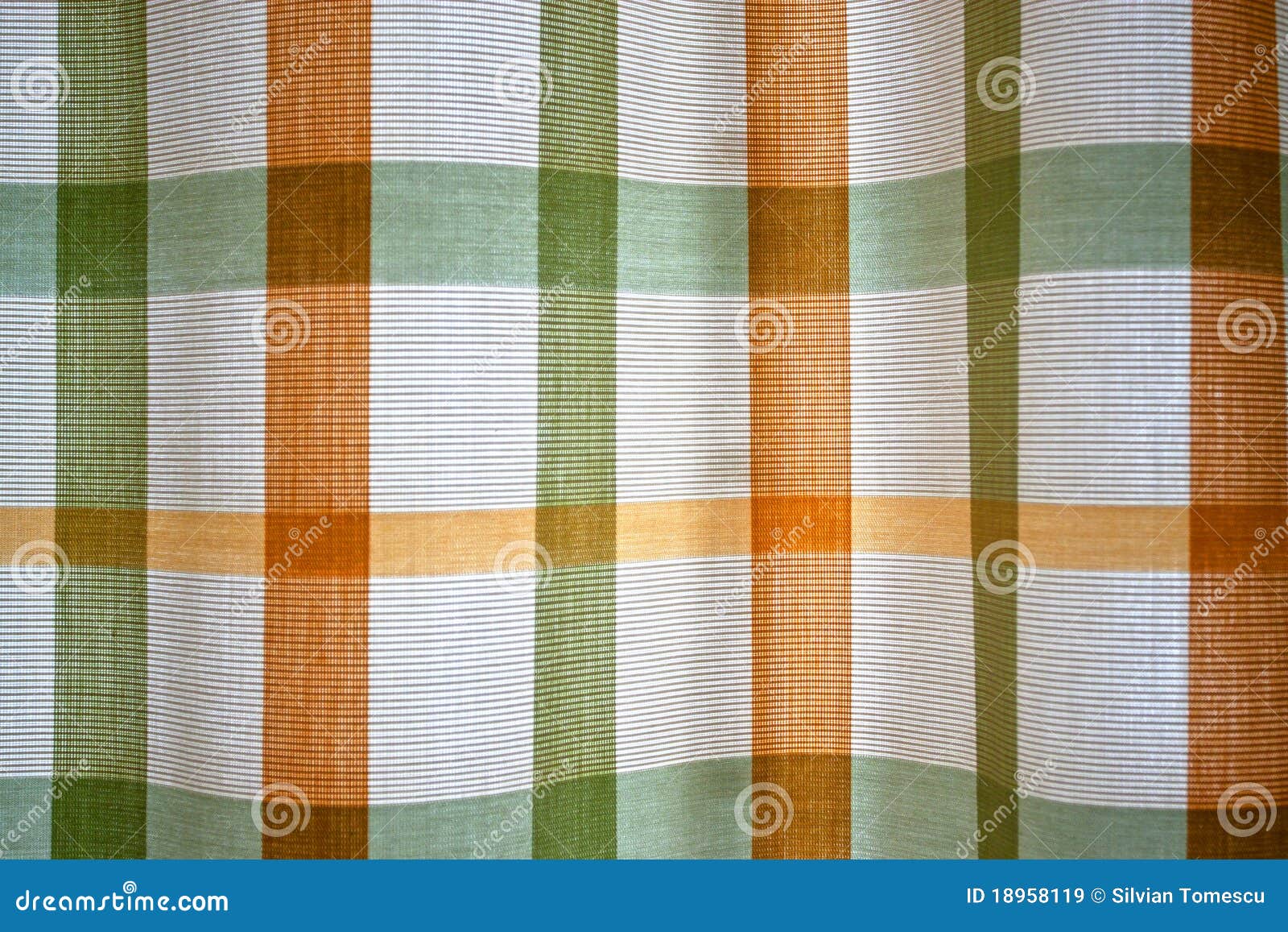 Trennvorhang drapiert stockbild. Bild von träume, orange - 18958119