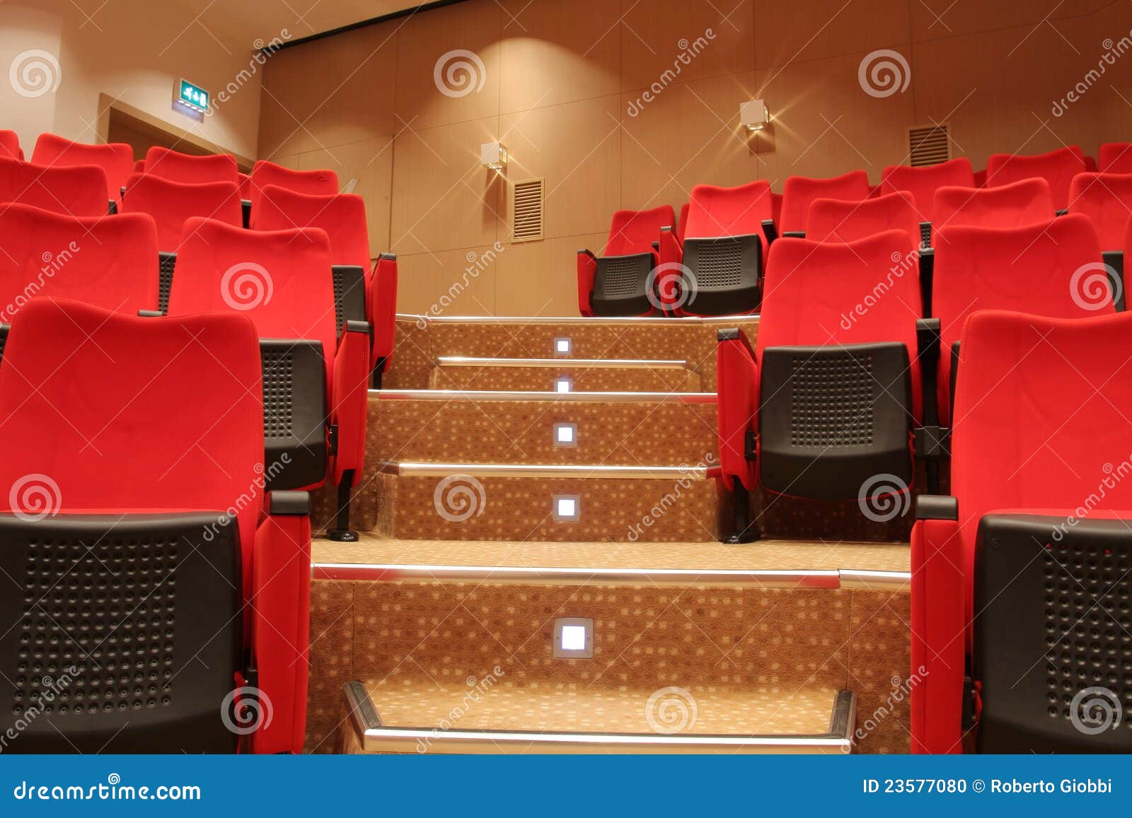 Treppen im Theater stockfoto. Bild von sitzung, oper - 23577080