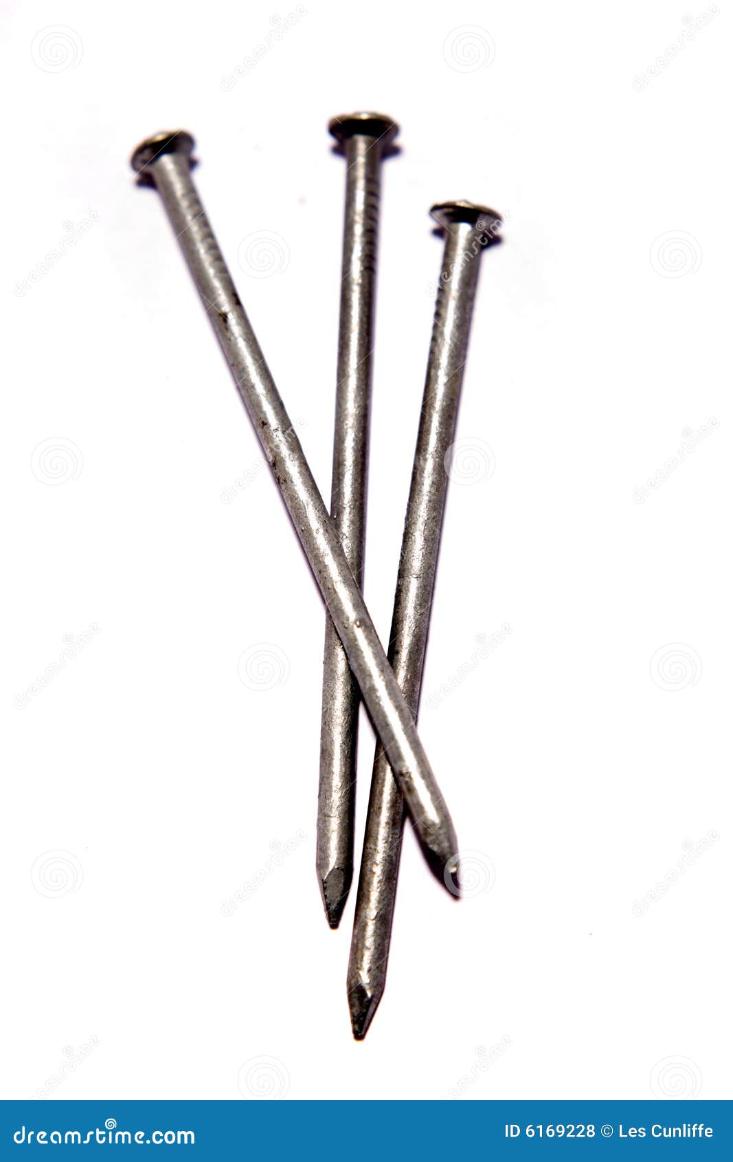 Tres Clavos De Acero Fotos - Libres de Derechos y Gratuitas de Dreamstime