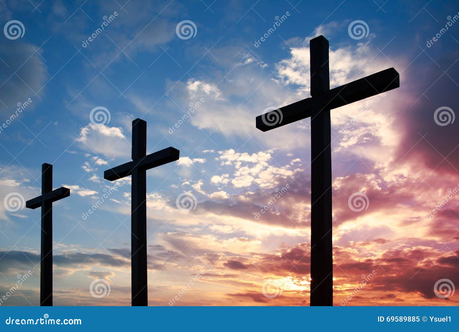 Tres cruces imagen de archivo. Imagen de cristiano, calar - 69589885