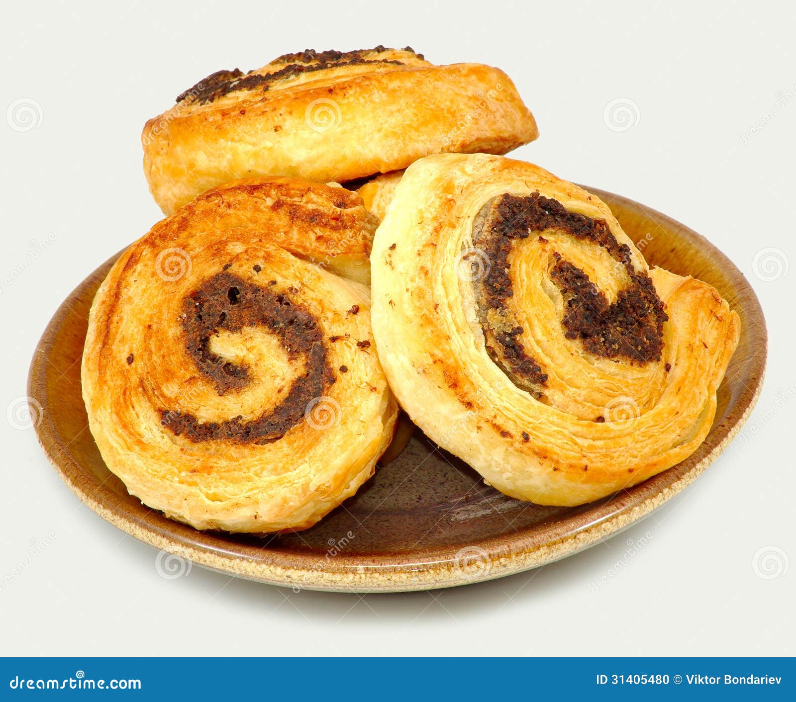 Tres galletas en una placa foto de archivo. Imagen de delicioso - 31405480