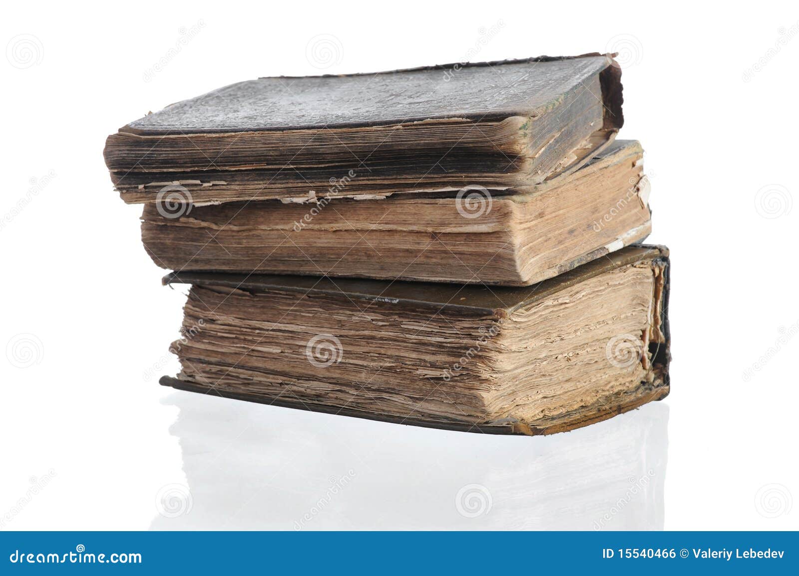 Tres libros viejos foto de archivo. Imagen de densamente - 15540466