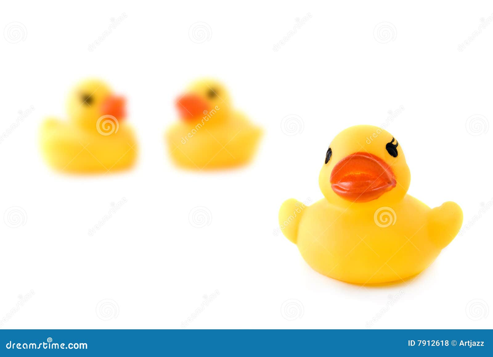 Tres Patos Amarillos De Goma Foto de archivo - Imagen de artificial ...