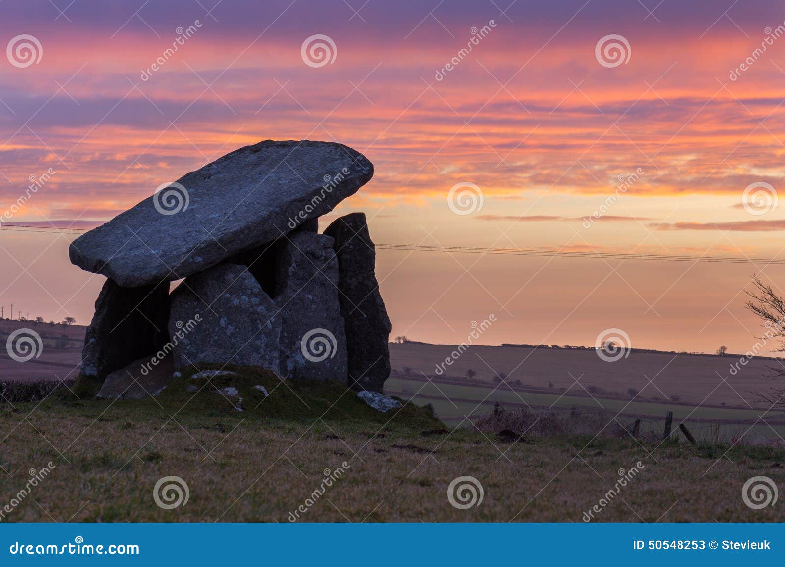 Trethevy Quoit, Ancient Monument, Cornwall, Uk Stock Image - Image of ...