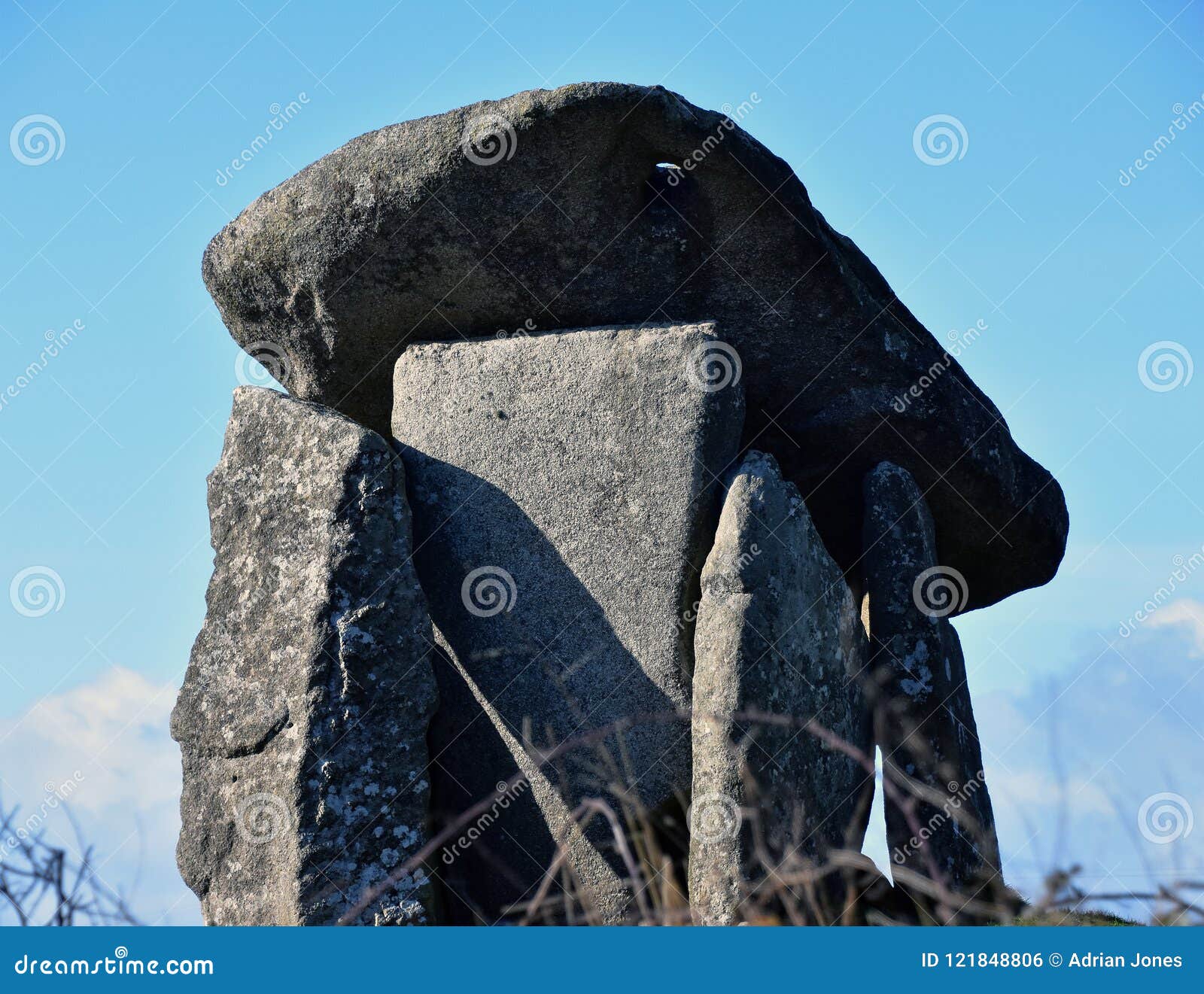 Trevethy Quoit stock photo. Image of dolmen, mystery - 121848806