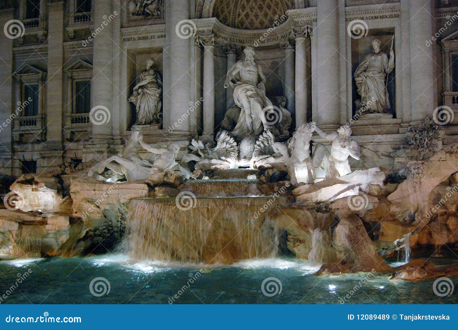Trevi fontein, Rome stock afbeelding. Image of kathedraal - 12089489