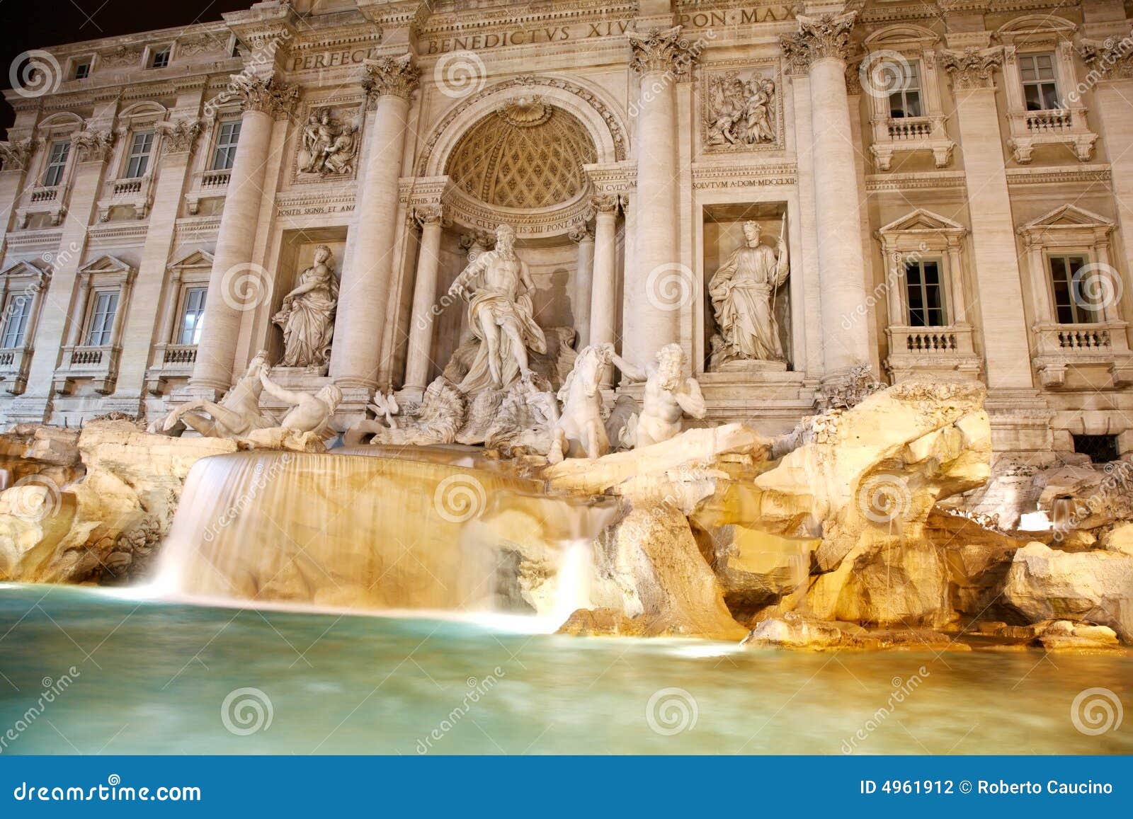 Trevi Fontein - Rome stock foto. Image of rome, licht - 4961912