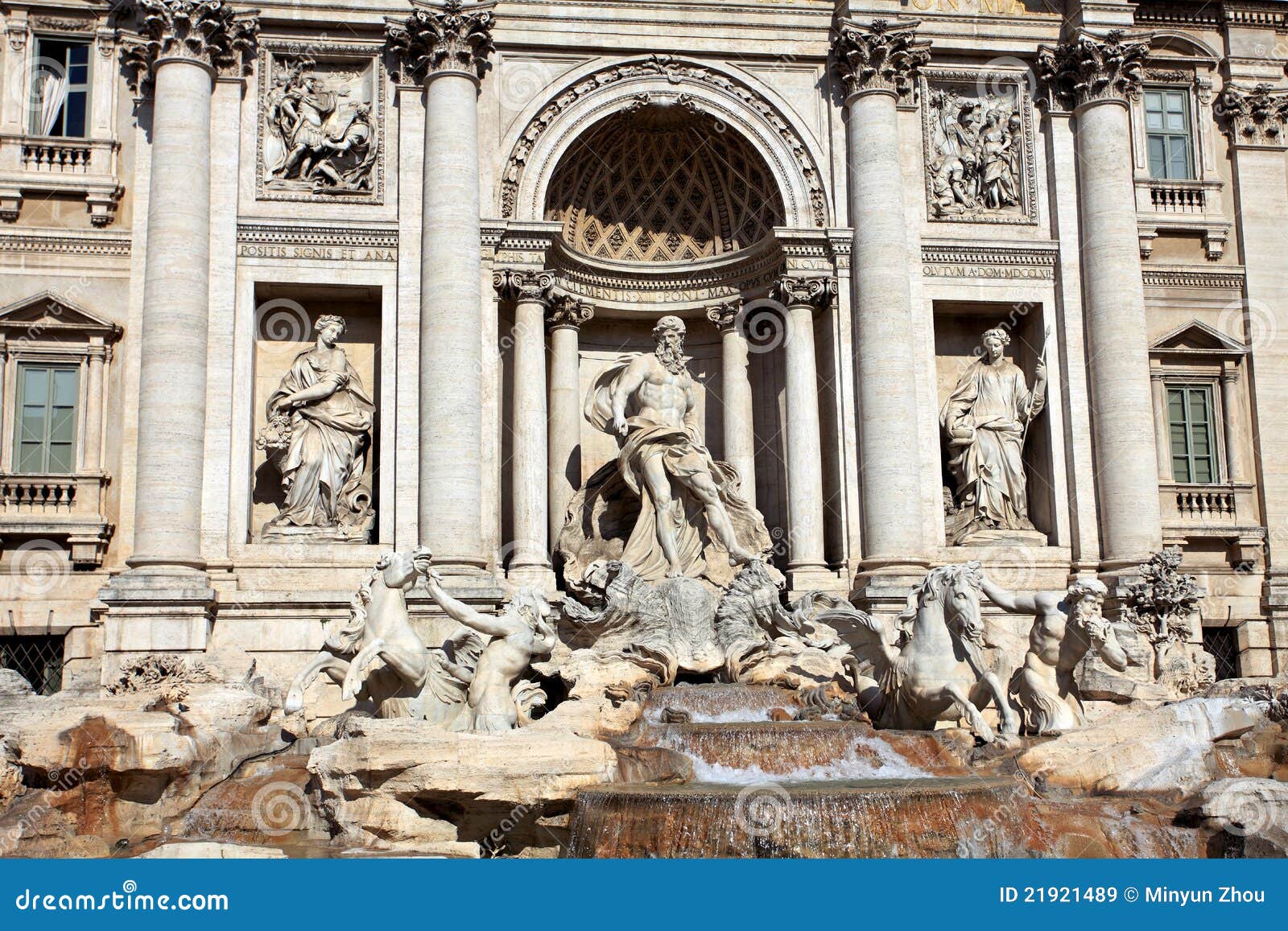 Trevi Fountain.Rome stock image. Image of destination - 21921489