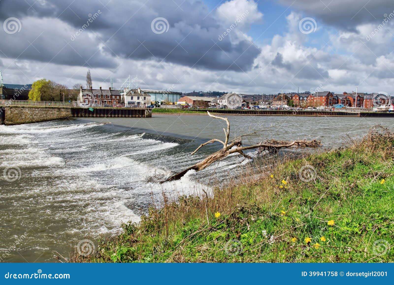 Trews Weir - Exeter stock photo. Image of peek, england - 39941758