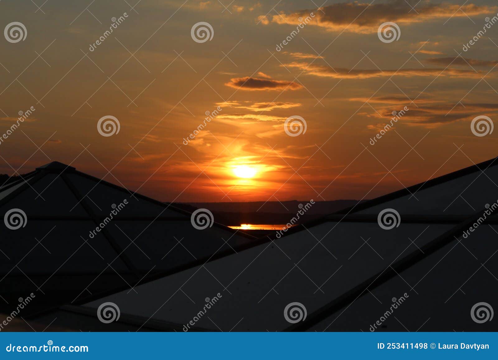 Triangle sunset stock photo. Image of triangle, cloud - 253411498